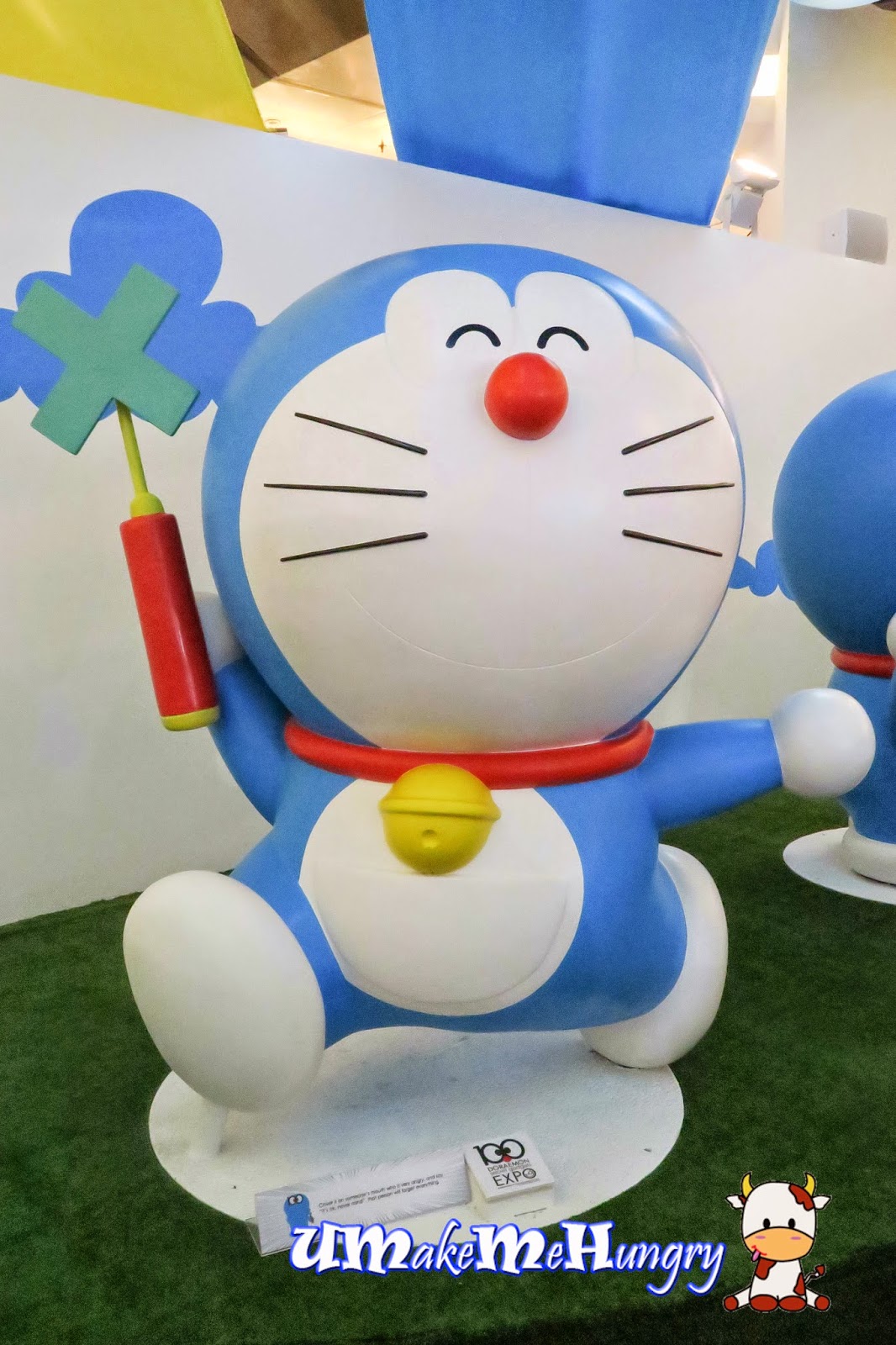 You will become invisible after wearing this cape.