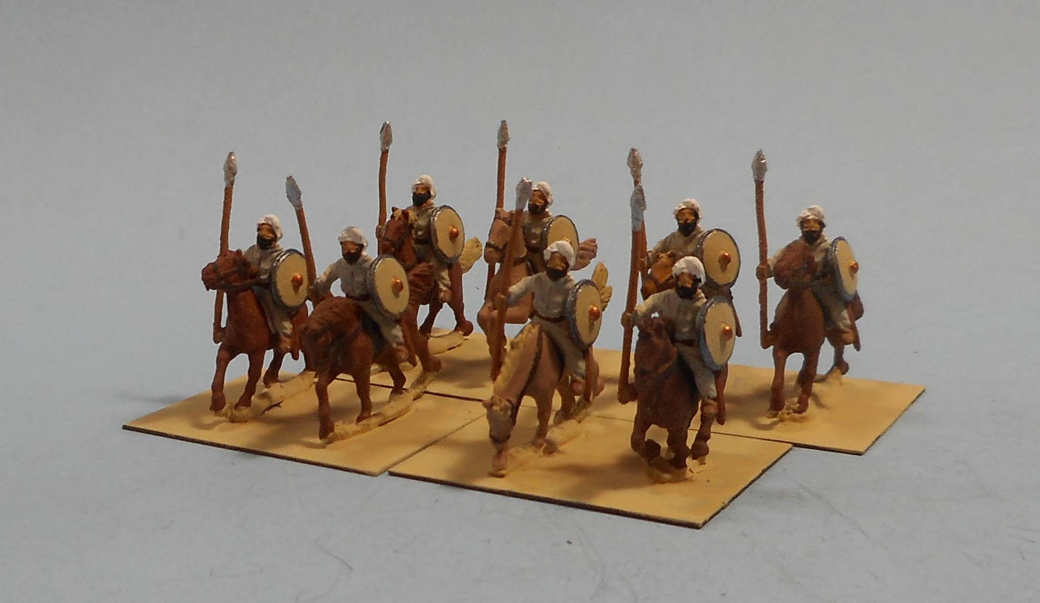 ColCampbell's Barracks: 15mm Medieval Painting - Phase 1b