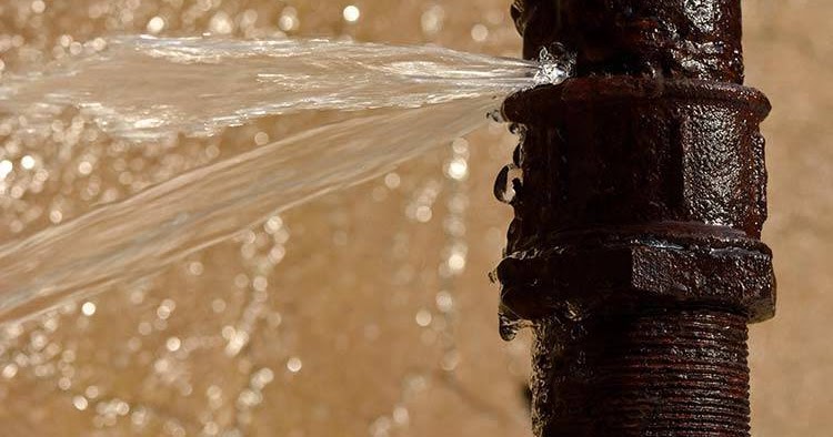 7 EFFECTIVE WAYS TO RESCUE WATER DAMAGE