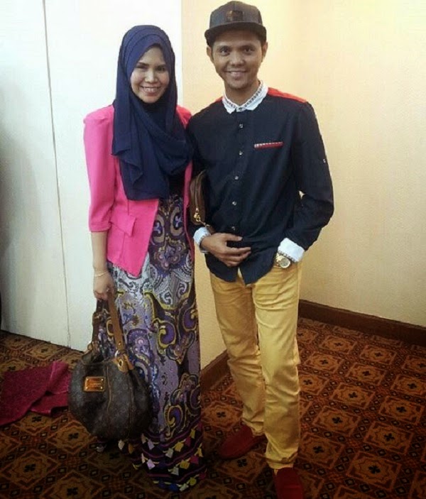 5 Photos of Khai AF And Rosma AF After 7 Years Of Marriage - CoffeeTalk