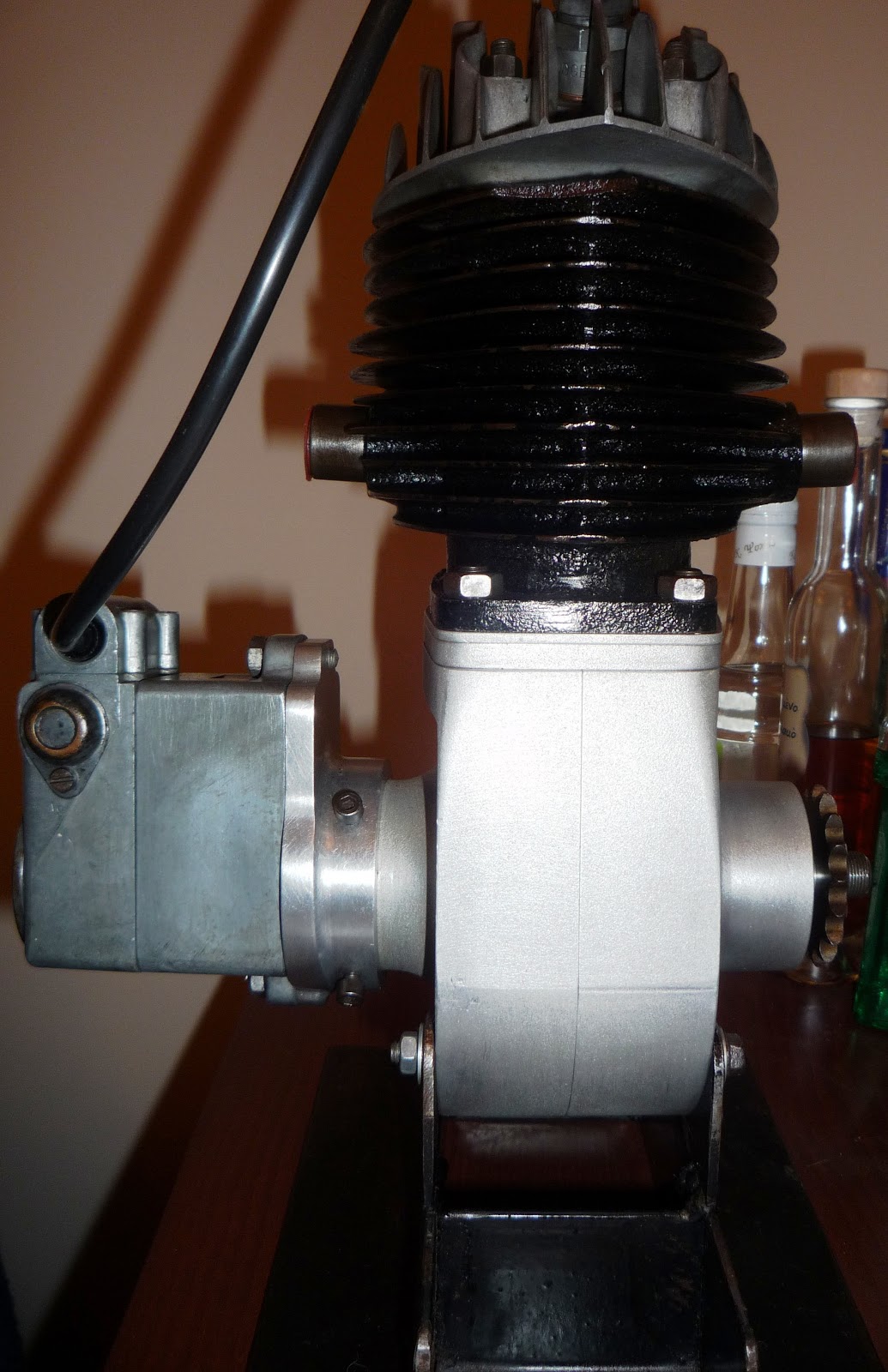 Yorkshire Ferret: EMC Split Single engine