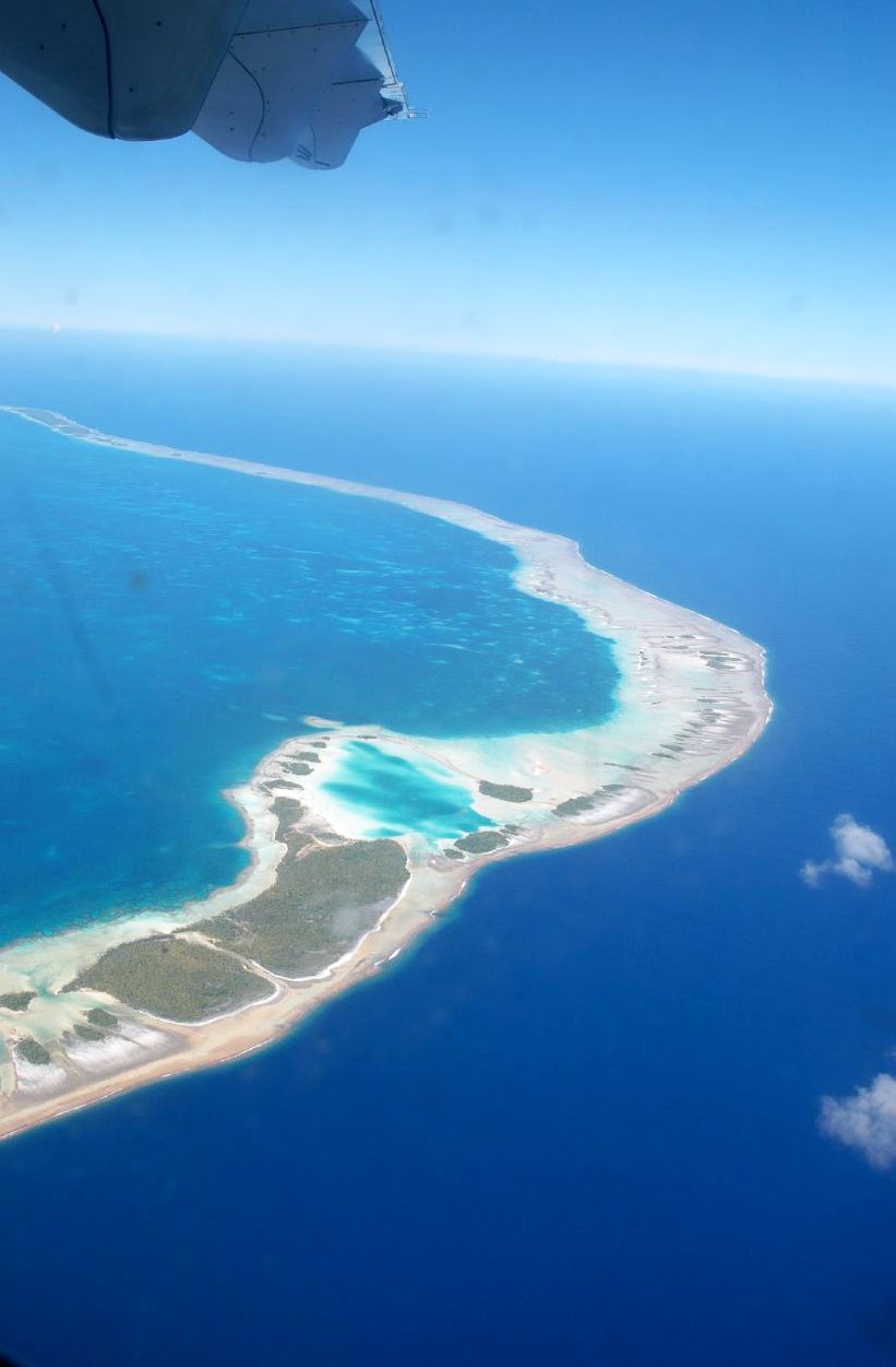 Most Beautiful Islands: French Polynesia Islands - Manihi Island