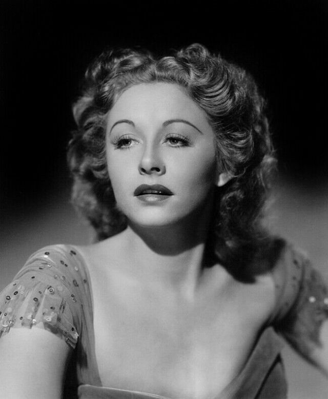 Beautiful Photos of Czech Figure Skater and Actress Vera Ralston in the ...