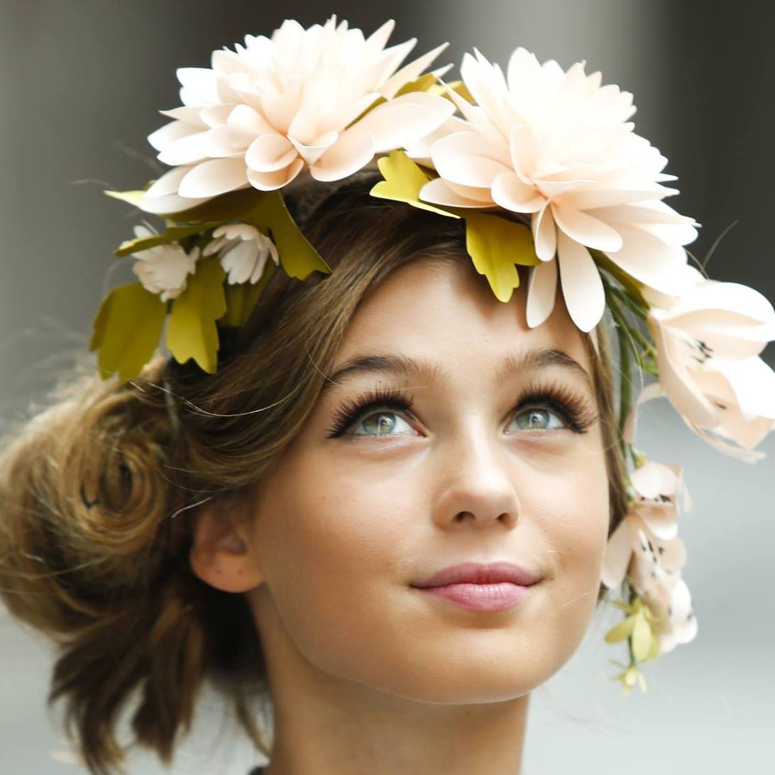 Artist Of The Week: 2 CLVR Designs