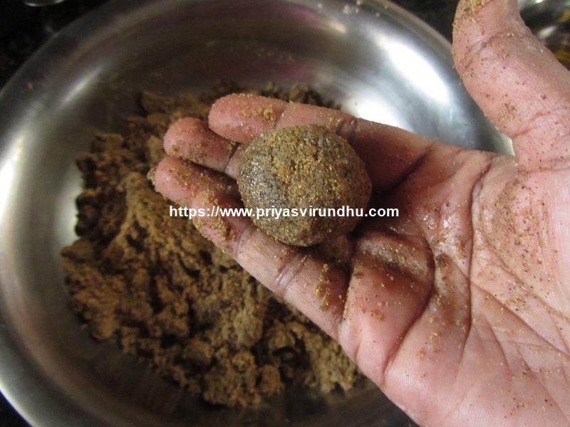 Priya's Virundhu: Black Urad Dal Ladoo/Karuppu Ullundhu Urundai/Karuppu ...