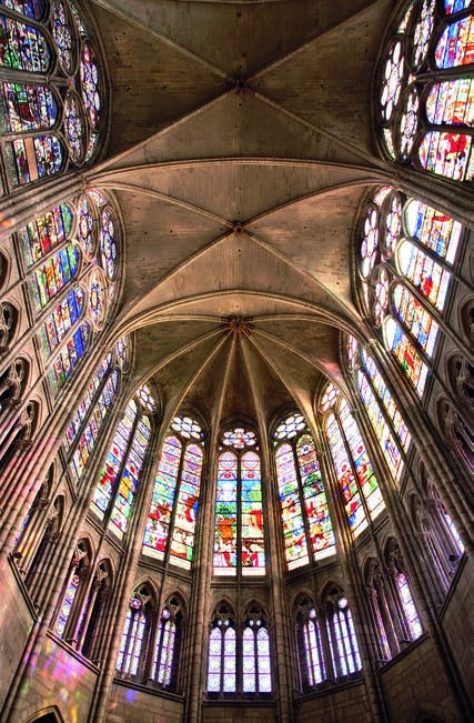 Gothic and Medieval // Early Gothic (Architecture Style) - The mind of ...