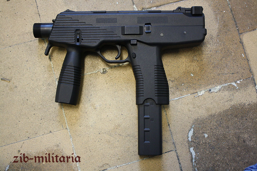 WARFARE Blog: STEYR TMP/ BRUGGER & THOMET MP-9. Da Áustria para a Suíça ...