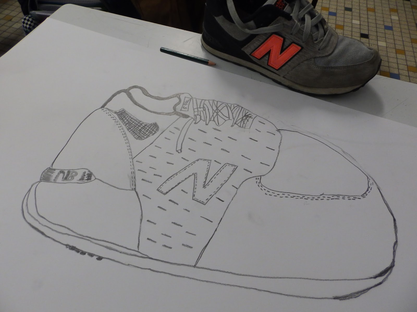 LES ARTS PLASTIQUES au lycée Comte de Foix: Dessin d'observation: ma ...