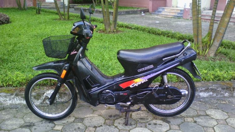 Kumpulan Foto Hasil Modifikasi Motor Suzuki Crystal Terbaru - Otomotiva