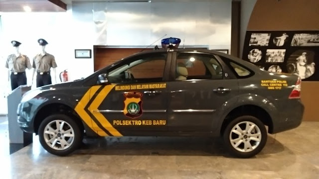 Ford Focus ; Mobil Patroli Samapta Kepolisian Republik Indonesia ...
