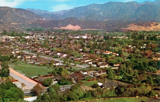 40 Vintage Postcards Show How California Has Changed Since the Mid ...