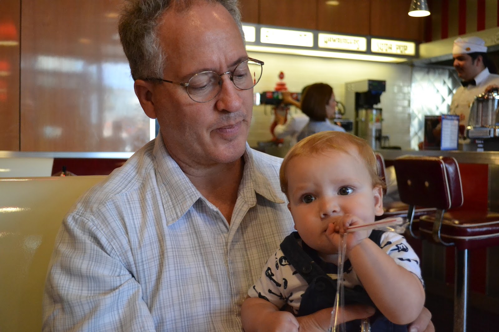 Mormon Momma with Multiple Sclerosis: Grandma Grandpa Came a Visitin'