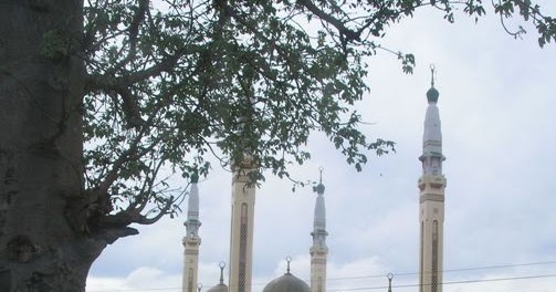 Singgah Ke Masjid: Islam di Guinea
