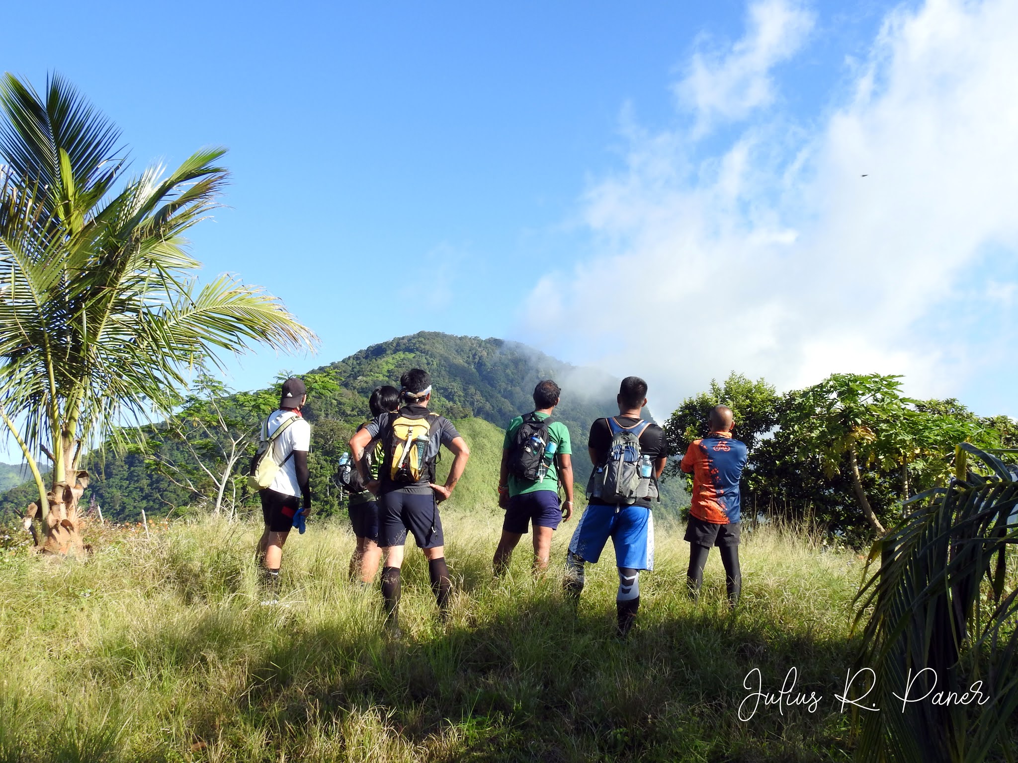 LOGSAC: Loay-Baryara-Biyaon Trilogy Day Hike