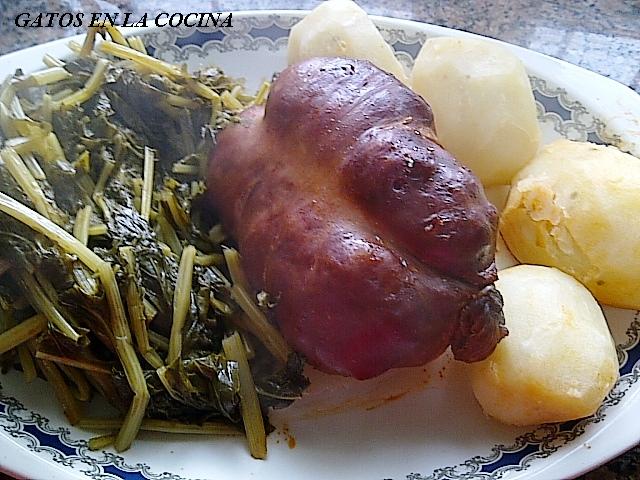 Gatos en la Cocina: BOTILLO (BOTELO) CON GRELOS