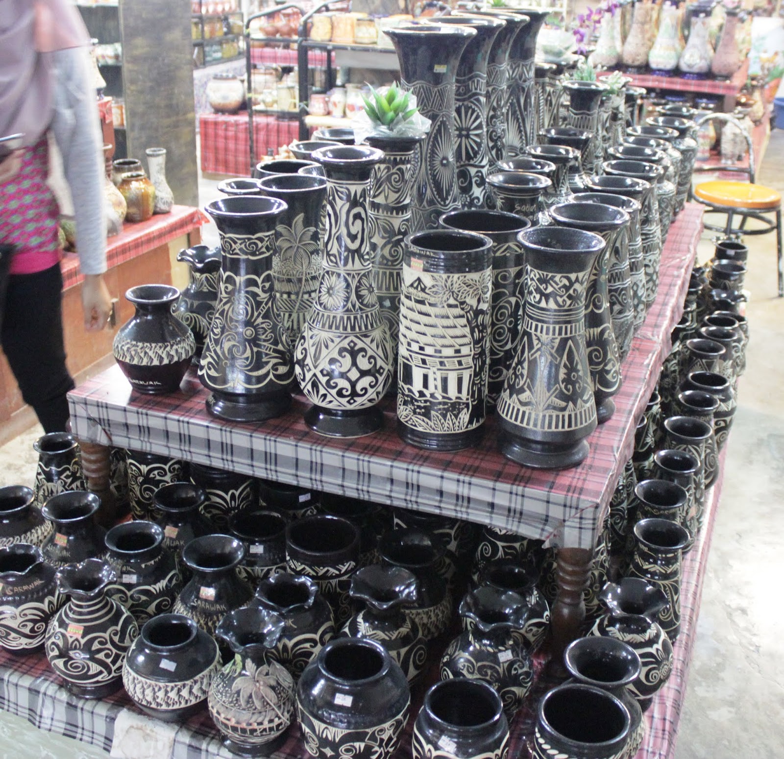 Atuk: SENI TEMBIKAR RANAU ,SABAH