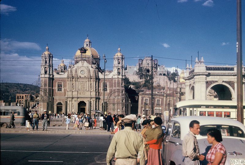 A Trip to Mexico of an American Family in 1958 Through Amazing Pics ...