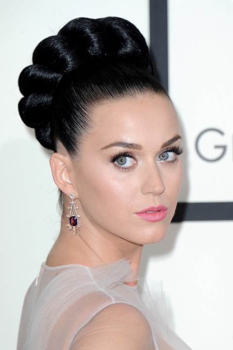 UPDOS: CELEBRITY STYLES YOU'LL LOVE - Closet Confidential