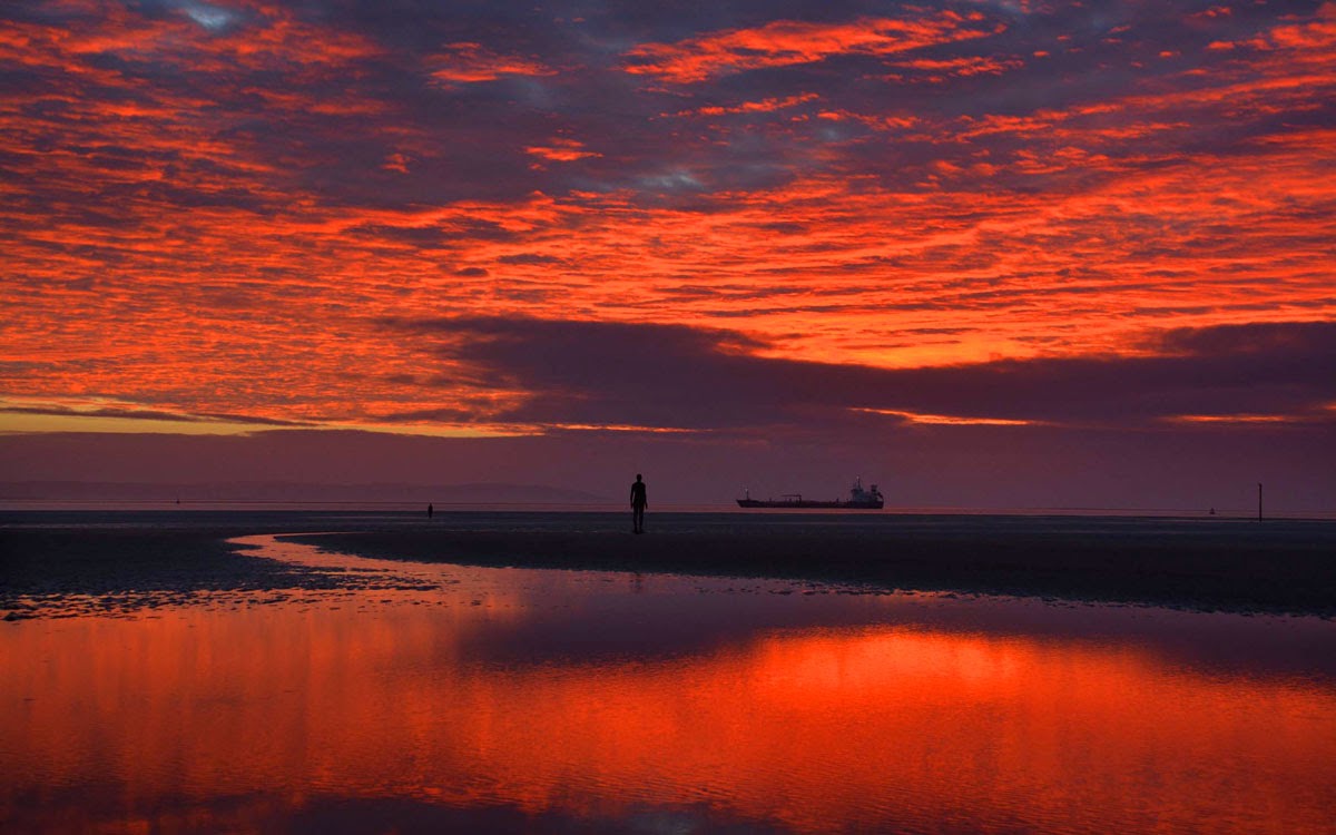 Ron Davies Photography: In Camera ... Amazing Red Skies at Crosby beach