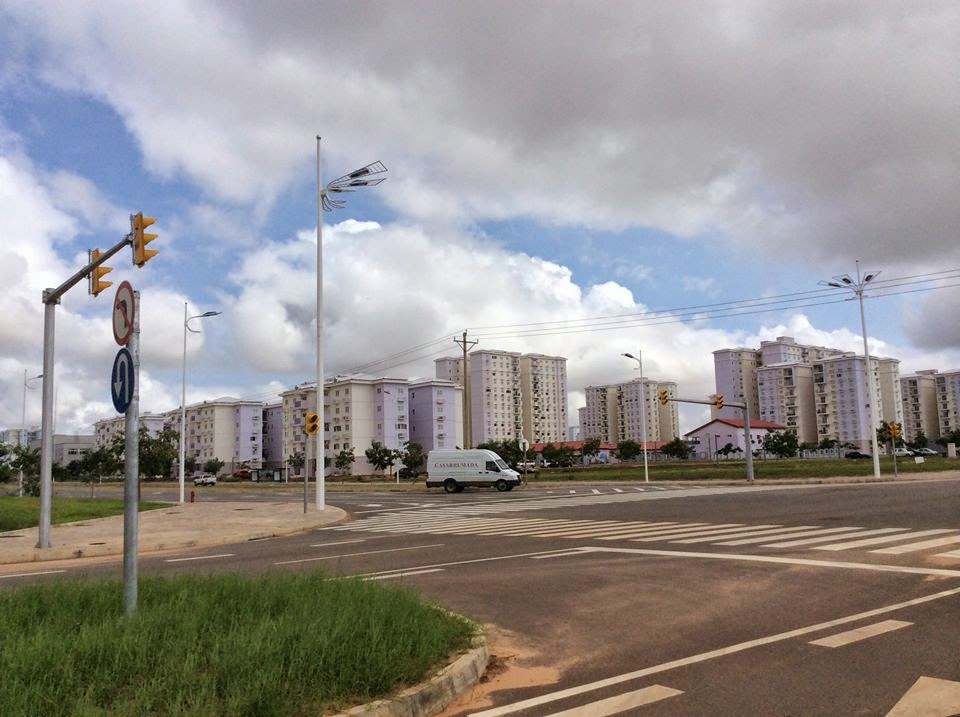 UNIVERSAL: Luanda. A cidade do Kilamba há quatro dias sem água