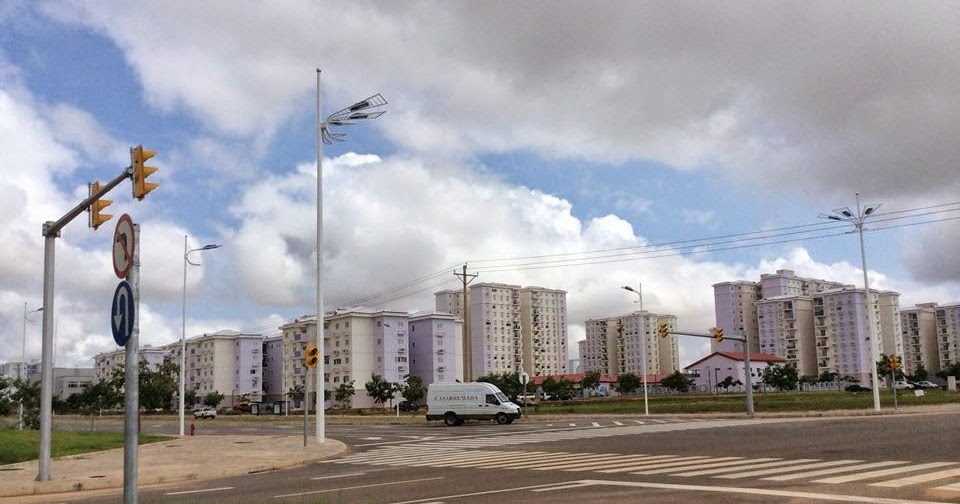UNIVERSAL: Luanda. A cidade do Kilamba há quatro dias sem água