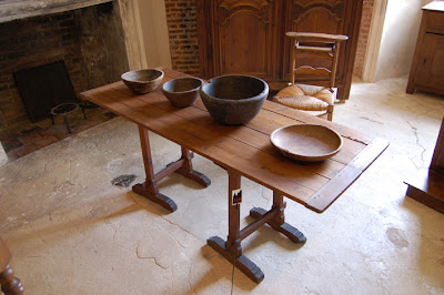 St. Thomas guild - medieval woodworking, furniture and other crafts ...