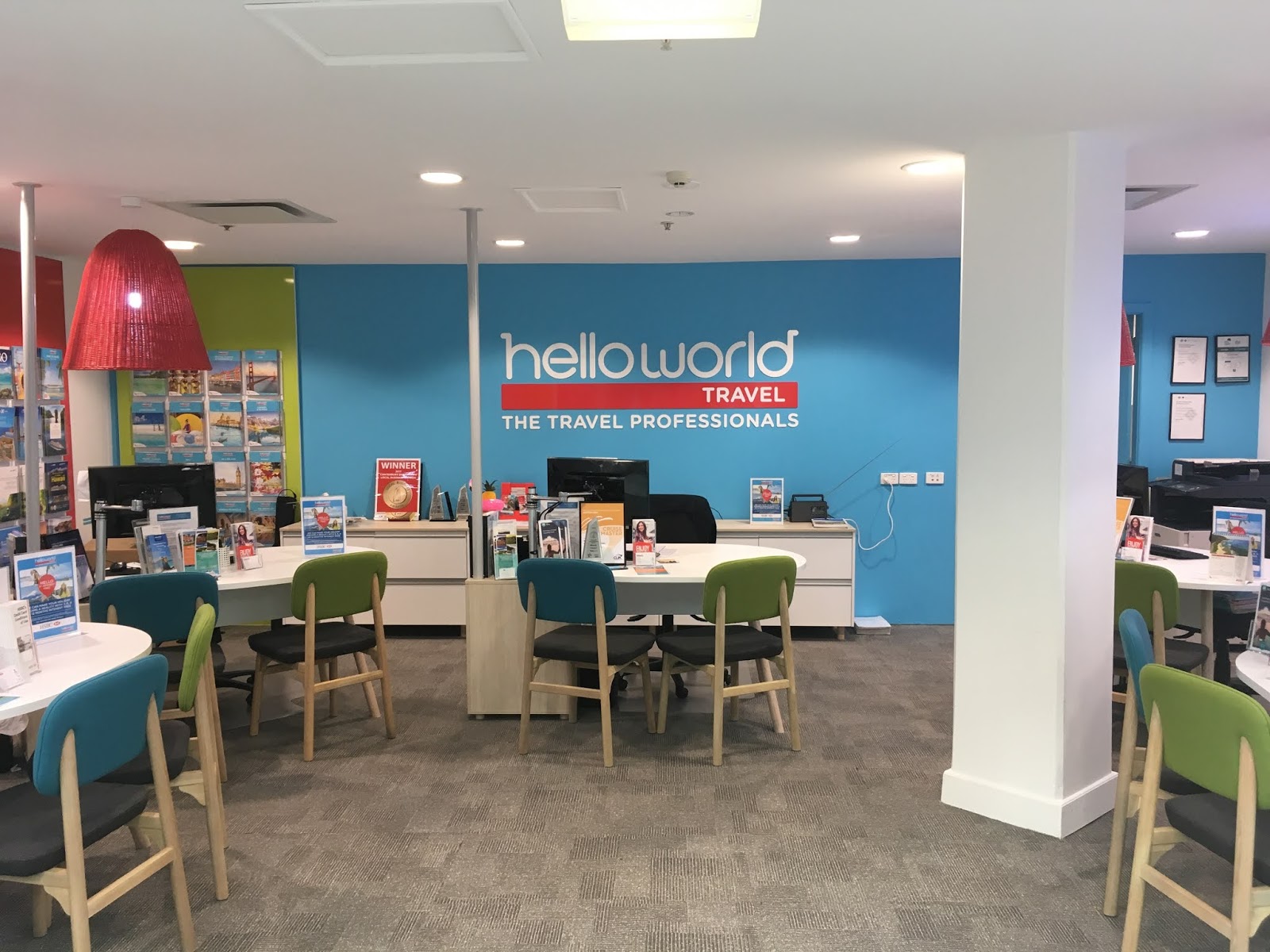 Gourmet on the Road: Travelling, eating and drinking with Winsor Dobbin ...