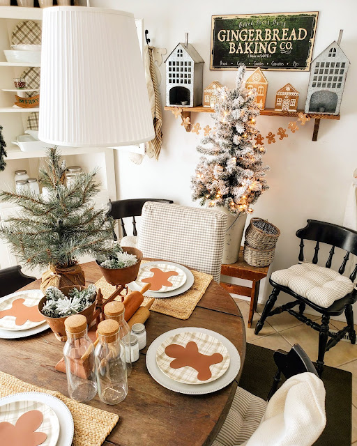 The Quaint Sanctuary: { Cottage Christmas Gingerbread Dining Room }