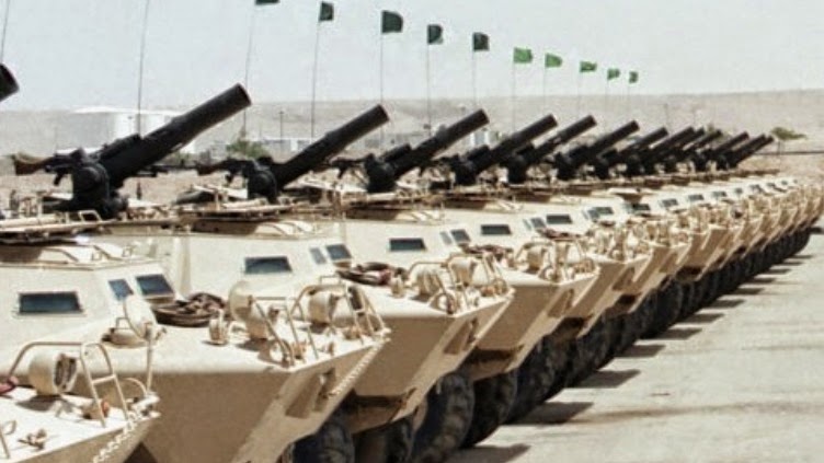 Berita Militer di Dunia: Barisan Tank Saudi Arabia Mendekati Perbatasan ...