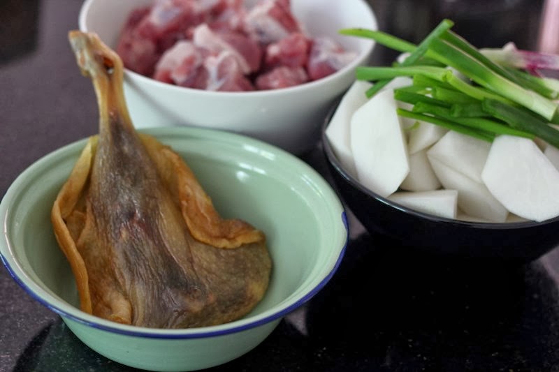 Nasi Lemak Lover: Waxed Duck with White Radish (Daikon) Soup 咸腊鸭白萝卜汤~~欢喜过马年