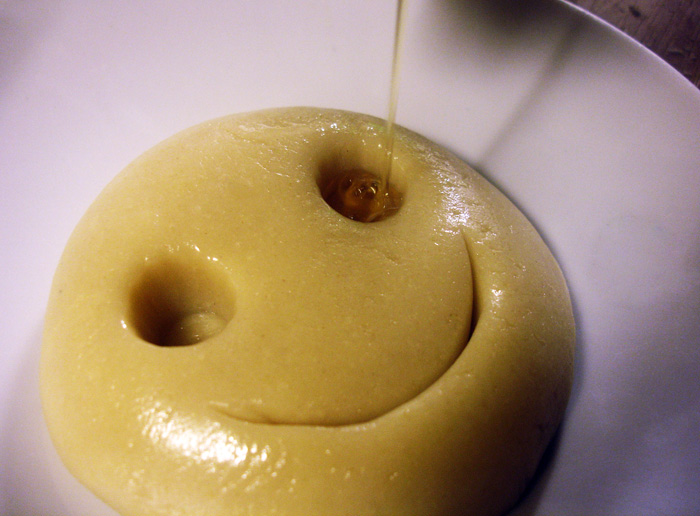 libyan food: Children's Smiley Face Asida عصيدة للاطفال