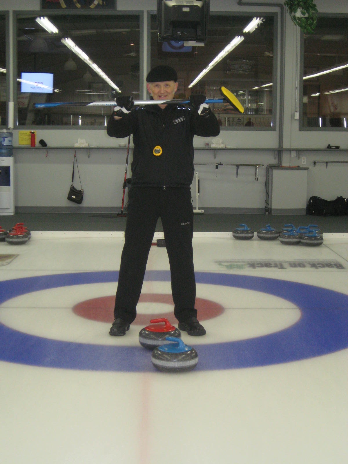 Zen and the art of curling: Curling Skip Shot Signals