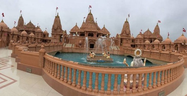 Nilkanth Dham, Poicha - Location, Attraction, Timings, Ticket Price ...