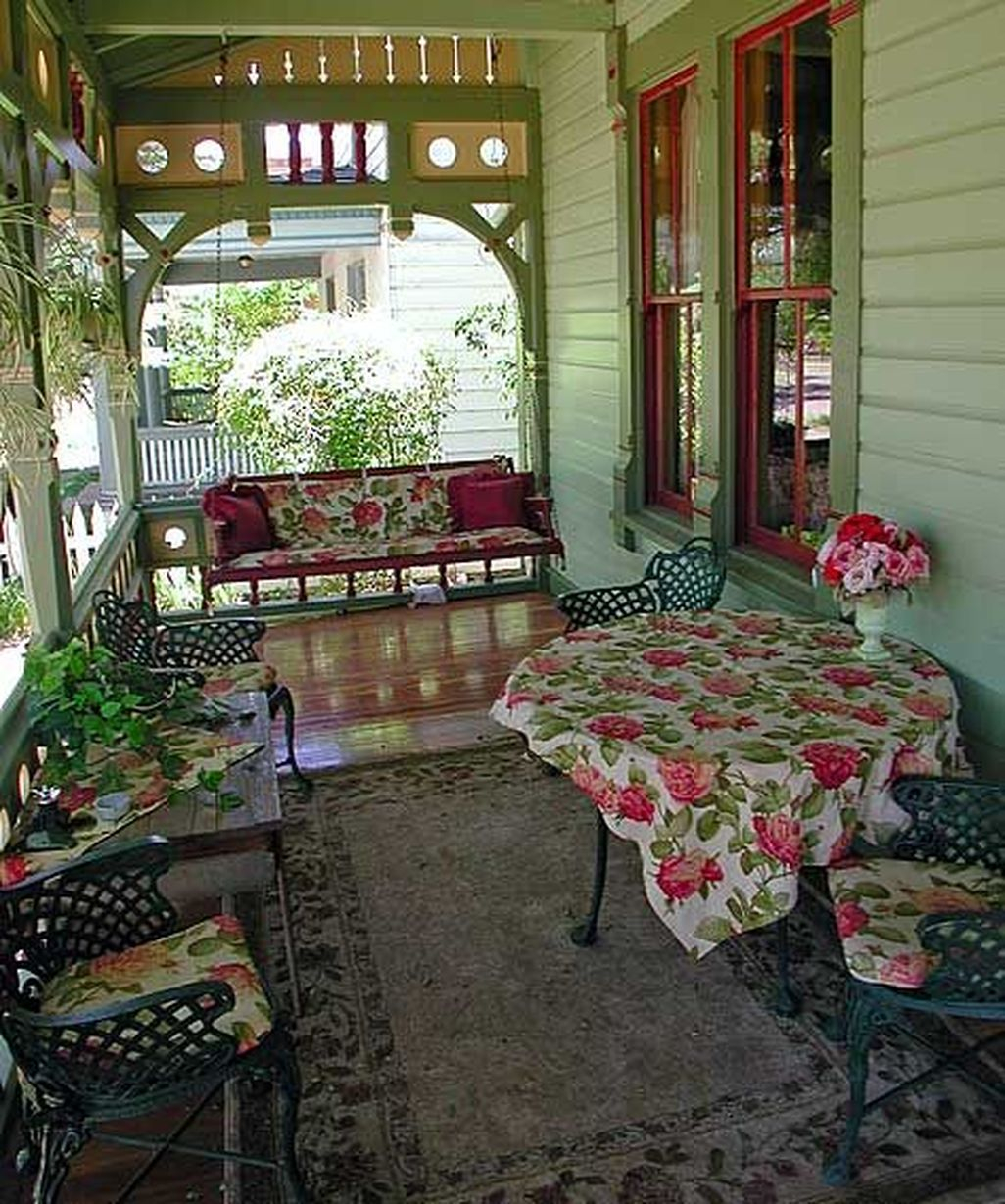 49 Amazing and Cozy Porch You Can Copy - Home Decor Gayam