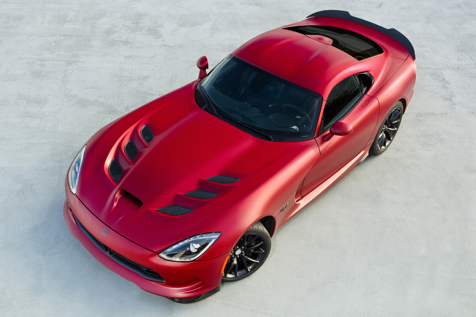 FCA Recalls Two Dodge Vipers. Not Two Thousand, Just Two. - Types cars