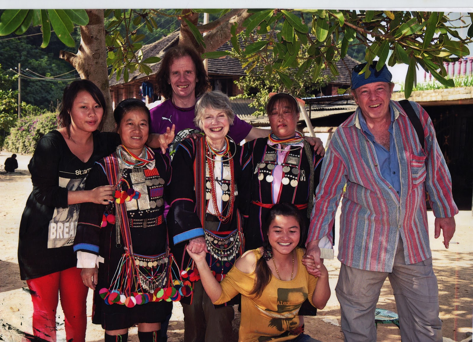 nomadsally: Rubber Plantation, Akha Village and Wedding