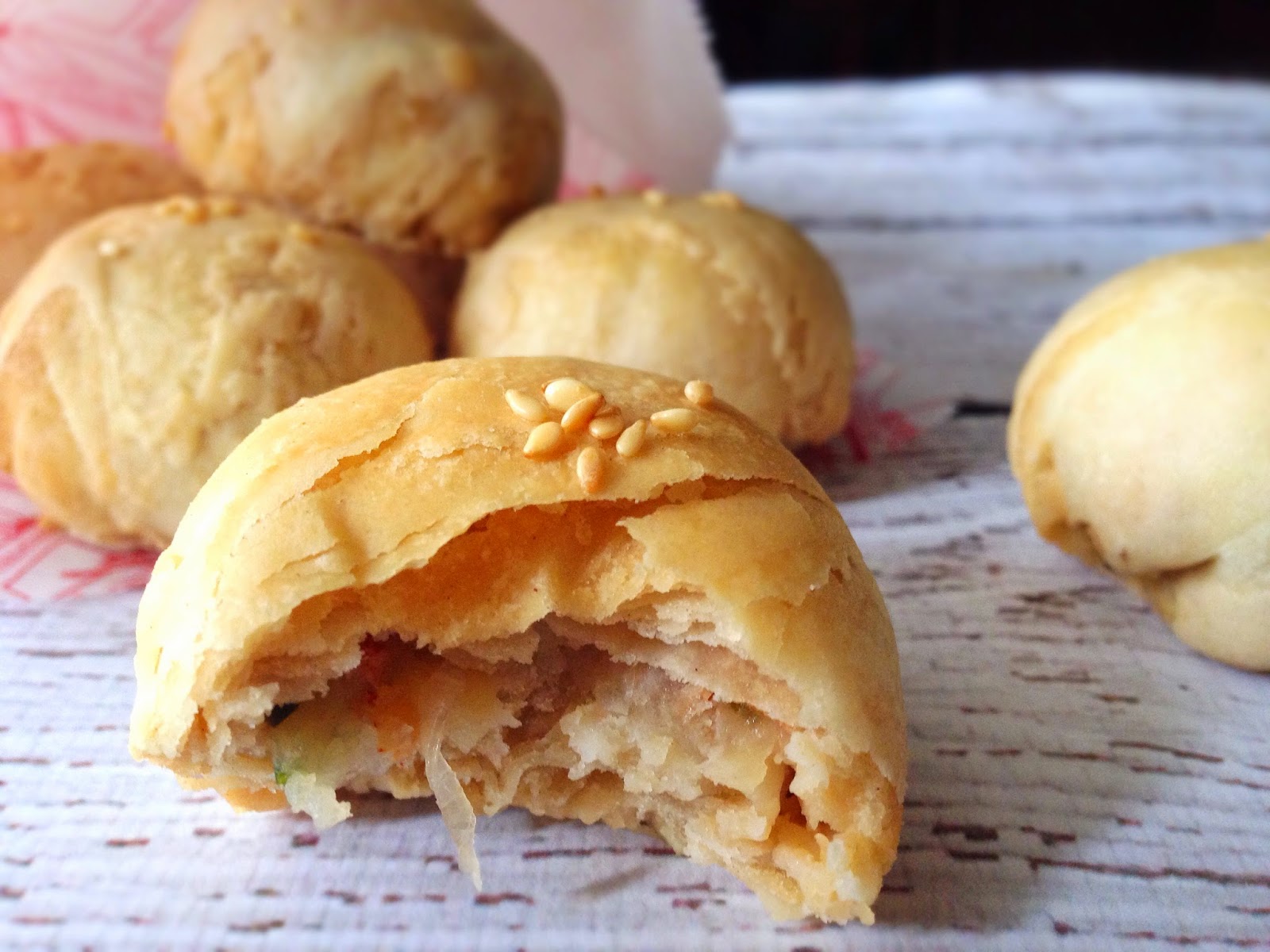 The Humble Hostess: 蘿蔔絲酥餅 Radish Pastries