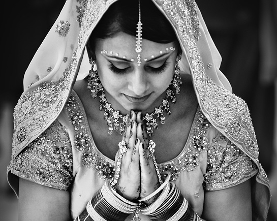 Wedding Snaps: Wedding Bride PhotographyWedding Snaps