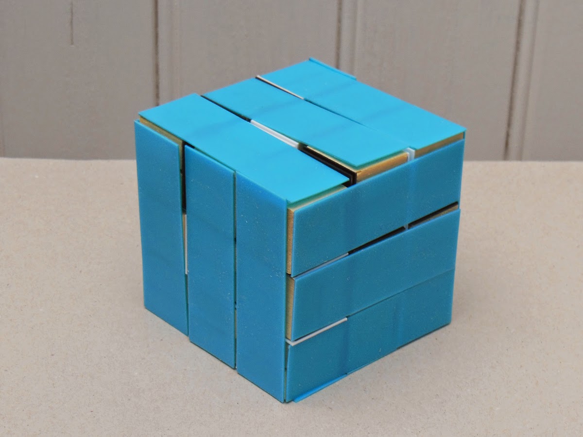 1002 Puzzles: New Puzzle : 3 Color Inside Out Cube - 54