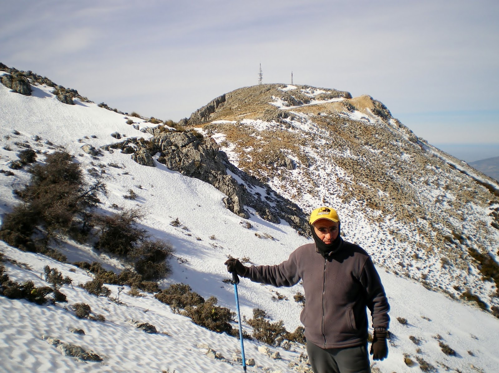 Club de Senderismo Los Escuderos de Rus (Jaen): LA PANDERA DESDE OTIÑAR
