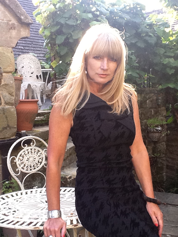 Sue Simmonds: August 2011