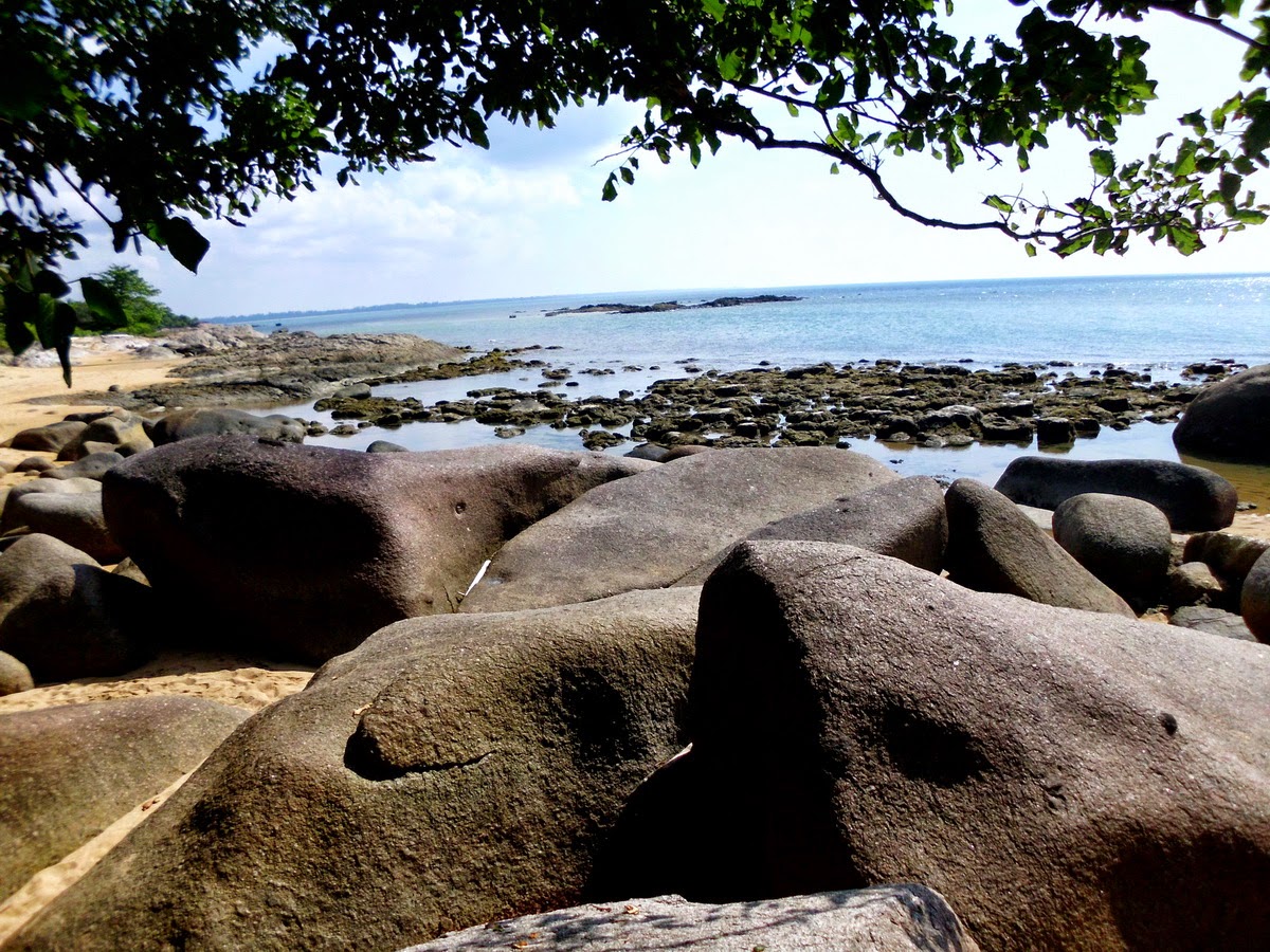 Objek Wisata Pantai Temajuk | SINGKAWANG BLOG™