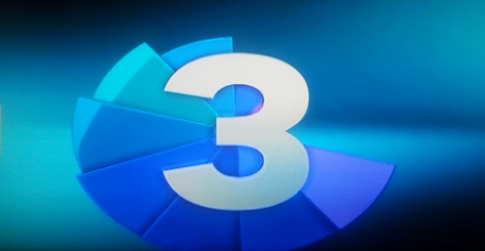 TV with Thinus: NO APRIL FOOL'S JOKE. SABC3 in yet another massive ...