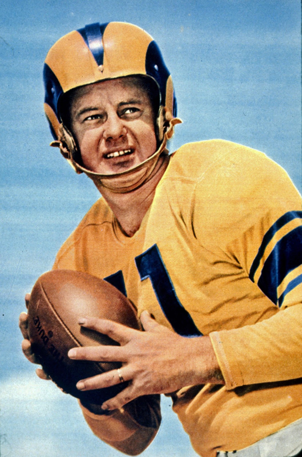 The Wearing Of the Green (and Gold): Meet the New (Rams) Logo. Same as ...