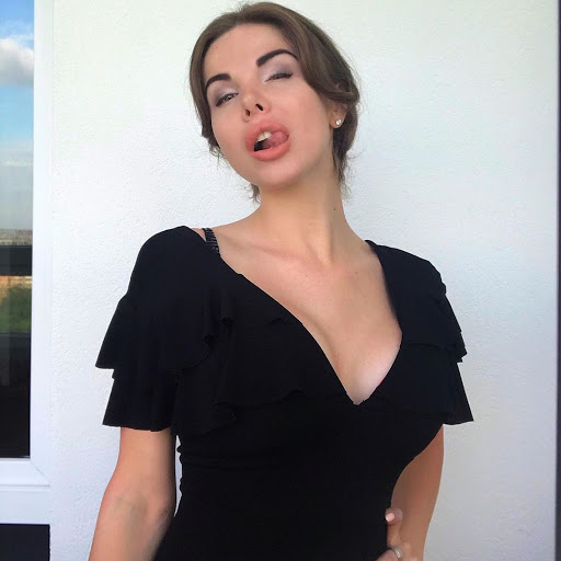 Alice Dankovskaya – Most Beautiful Transgender MTF Women - TG Beauty