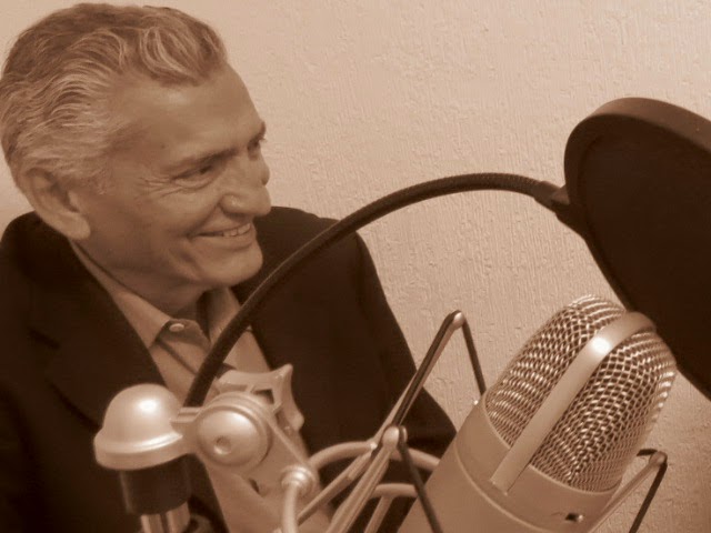 internautaSOY: ANGEL ARAGON CASTREZANA EN AMENA CHARLA POR RADIO COMEROISE