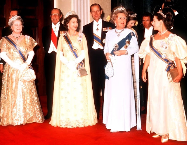 Royalty & Pomp: THE RECEPTION