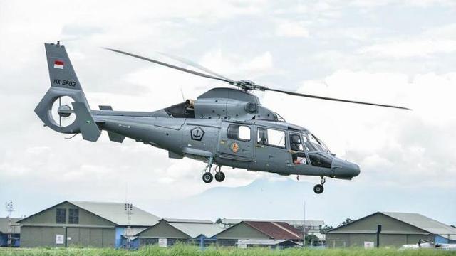 Helikopter Anti Kapal Selam AS565 MBe Panther Buatan PT. Digantara ...