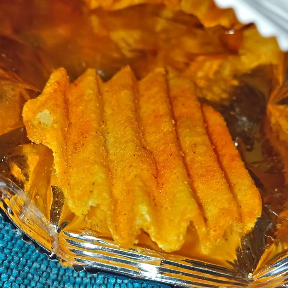 Supersupergirl's Food Reviews: [Review] Lays Maxx Deep Ridged BBQ ...