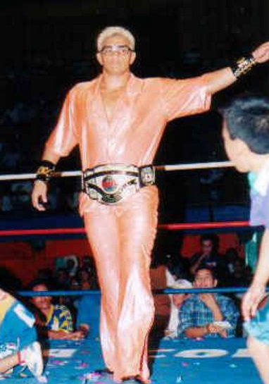 ¿QUIEN ES QUIEN? LUCHA LIBRE: SHOCKER el 1000% guapo